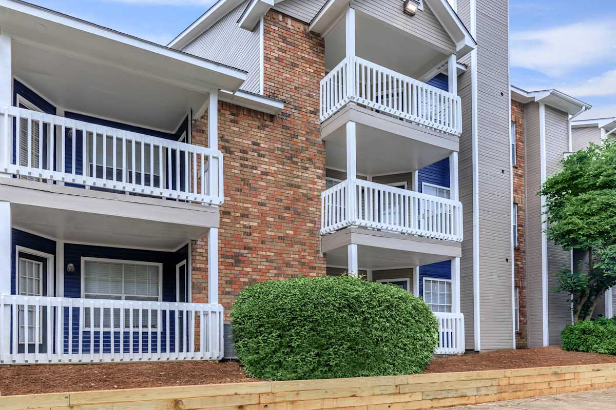 Apartments for Rent in Huntsville, AL | The Davis | Photos