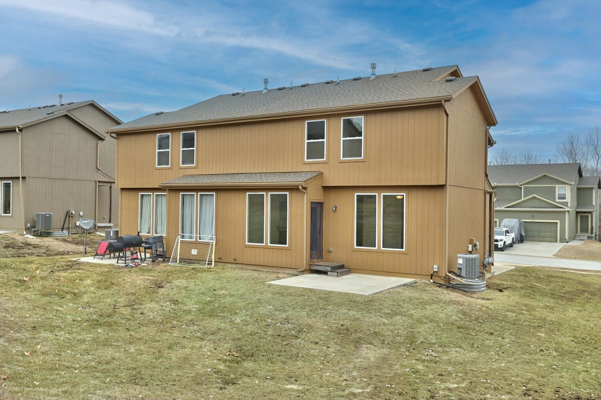 Photos and Video of Delaware Ridge in Kansas City, KS