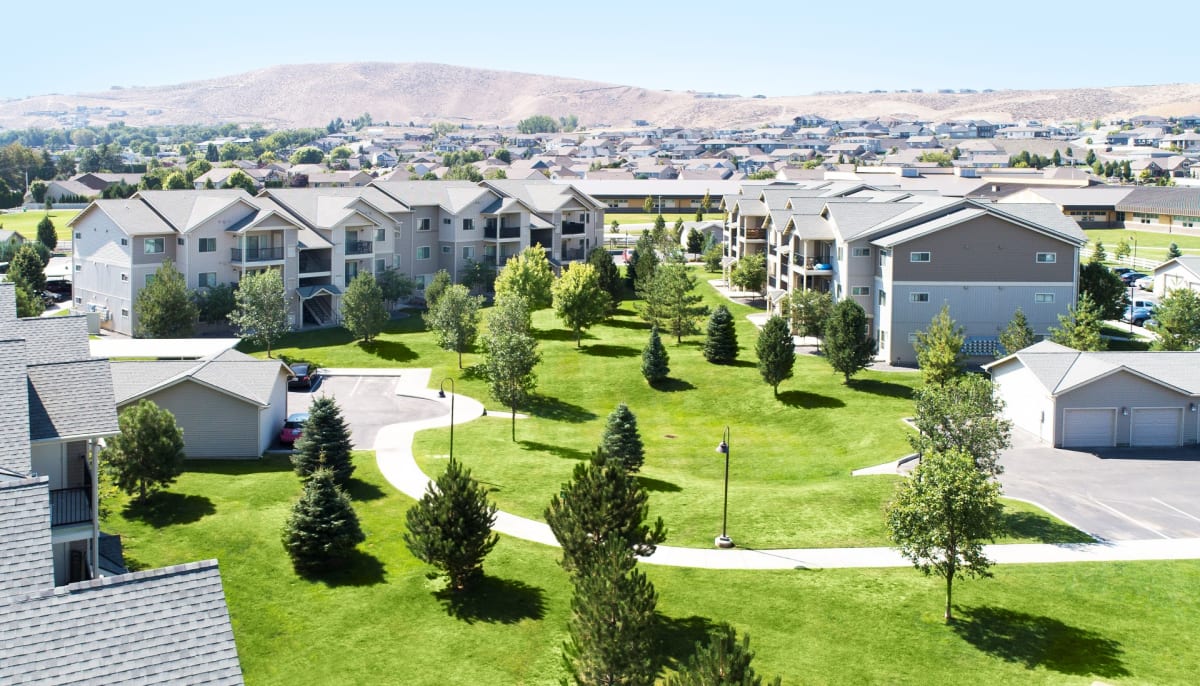 Photos and Video of Badger Mountain Ranch in Richland, WA