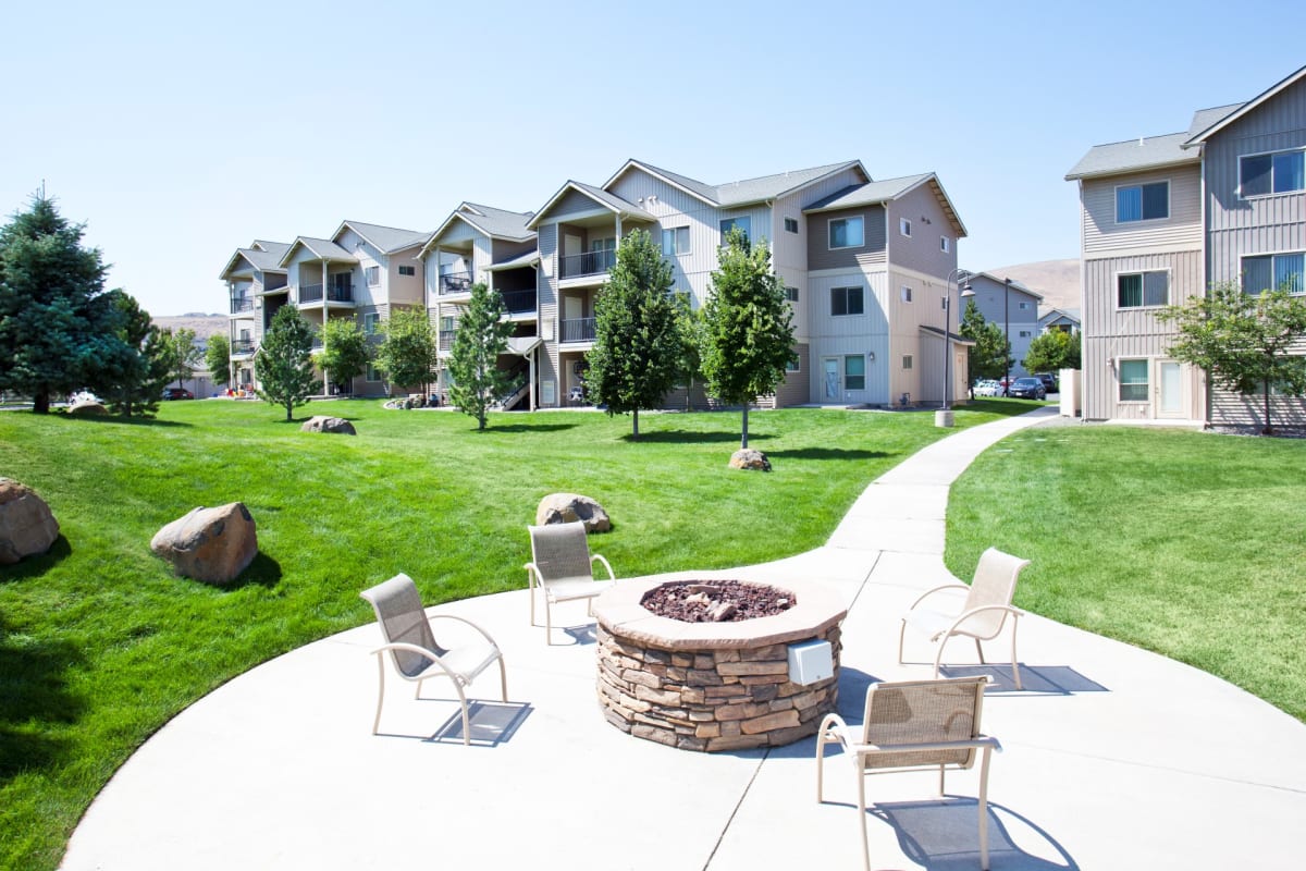 Photos and Video of Badger Mountain Ranch in Richland, WA