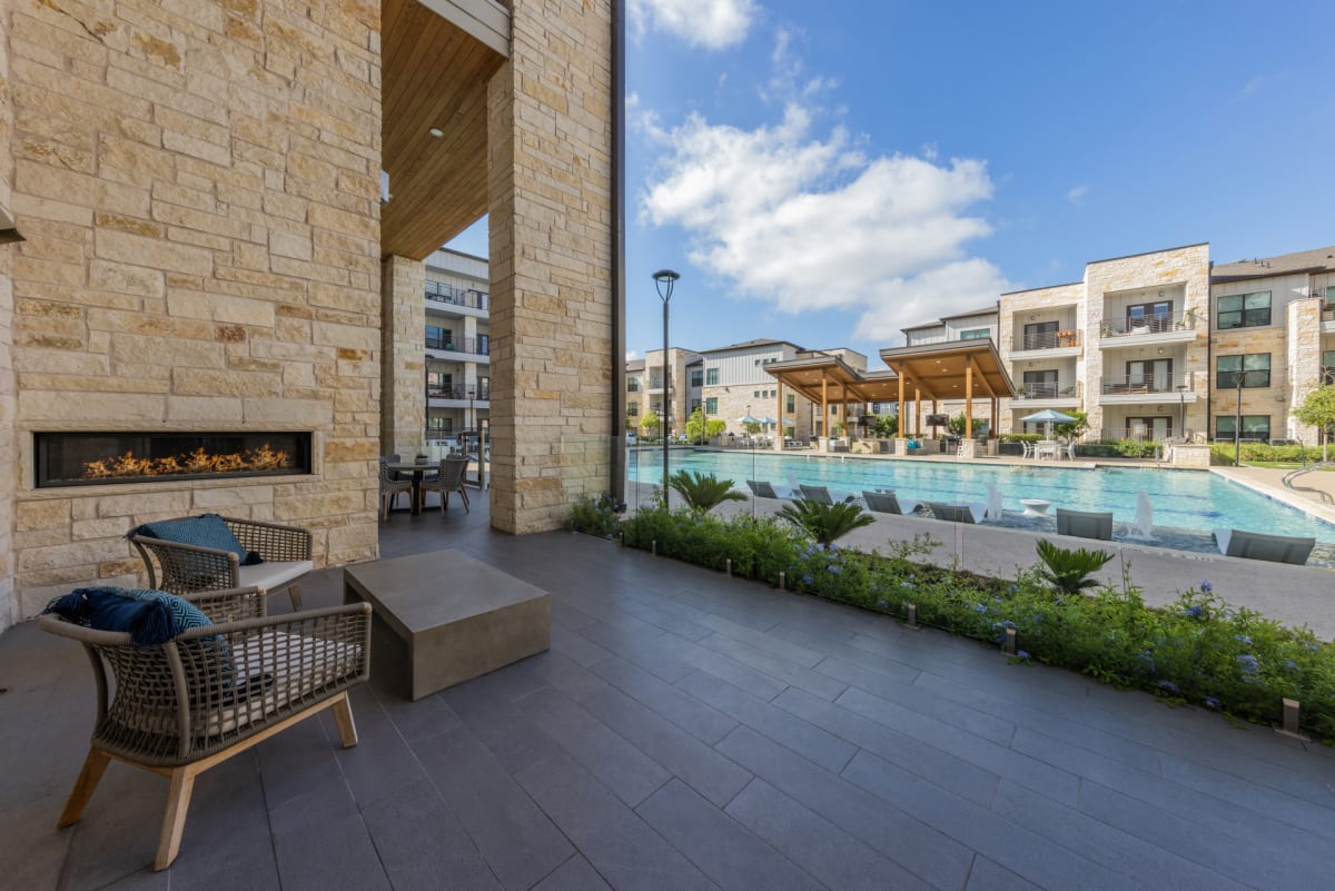 Lenox SoCo | Apartments in Austin, TX | RENTCafe