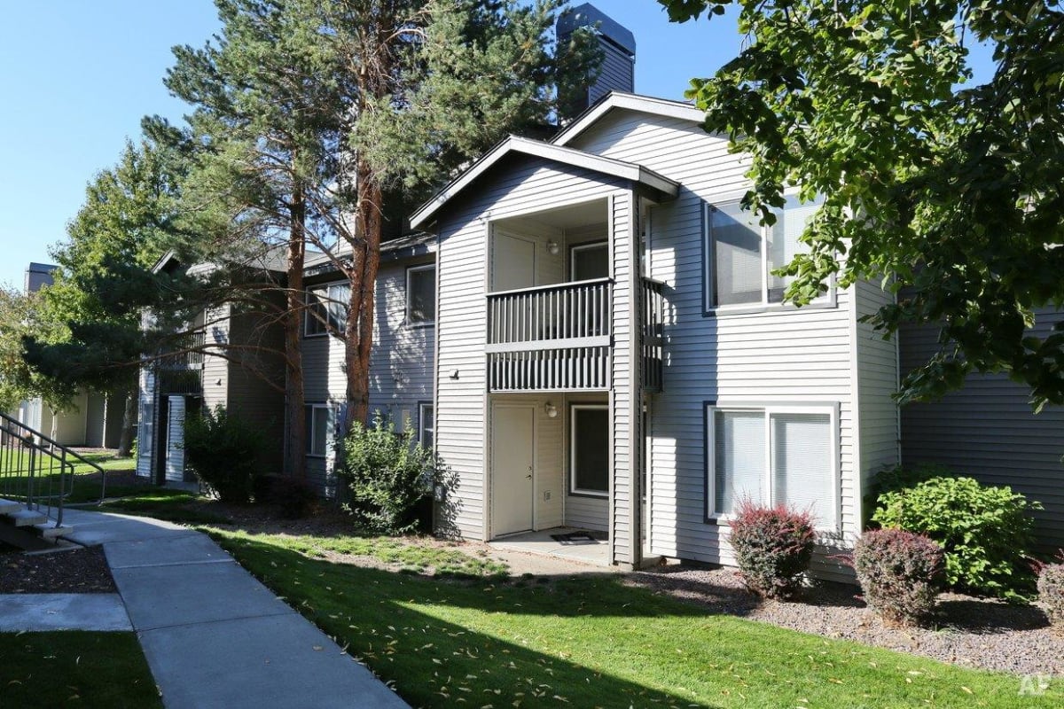 Photos and Video of Crosspointe in Kennewick, WA