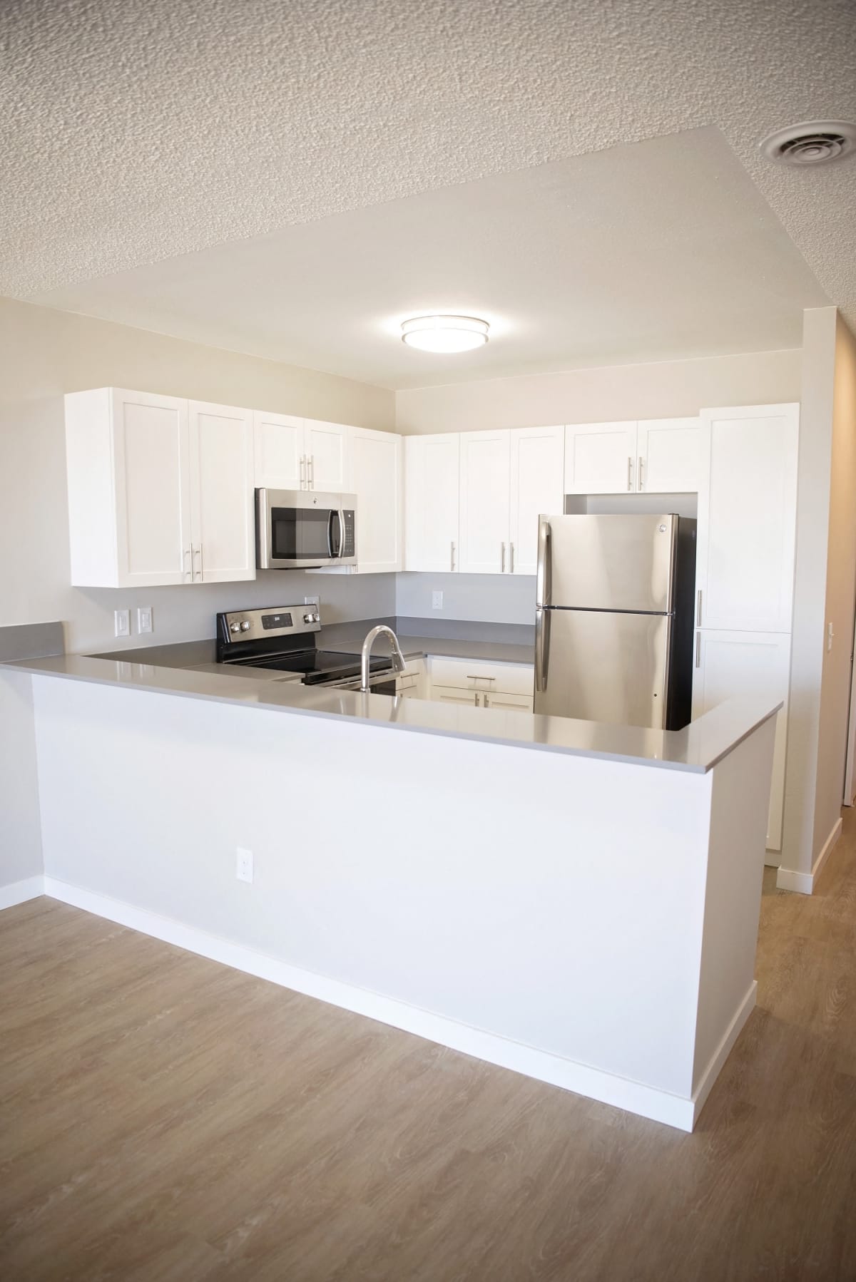 Photos and Video of Evergreen Ridge Apartments in Richland, WA