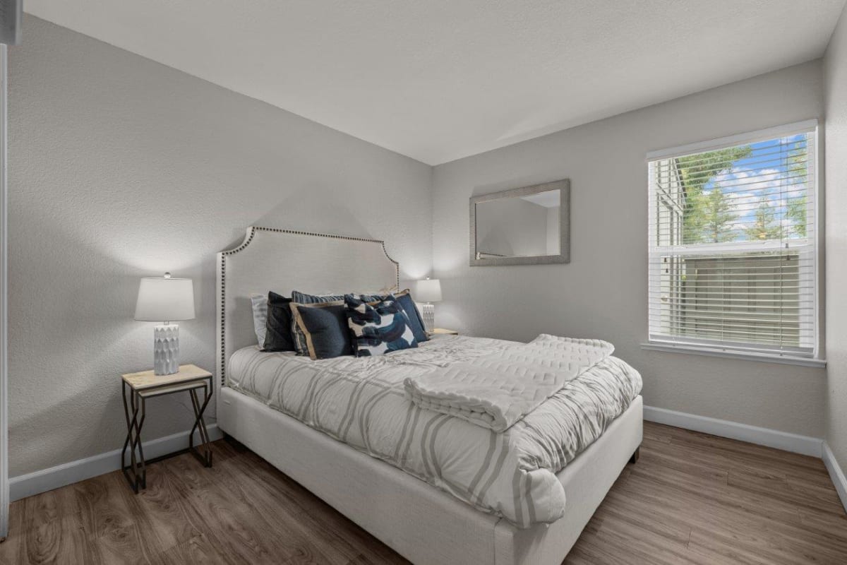 Photos of Units and Community Amenities in Fair Oaks, CA. | Hazel Ranch