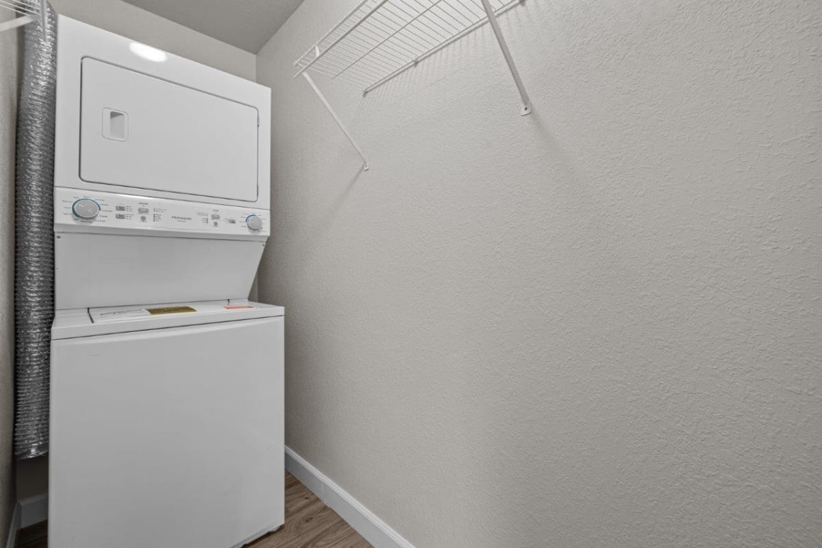 Photos of Units and Community Amenities in Fair Oaks, CA. | Hazel Ranch