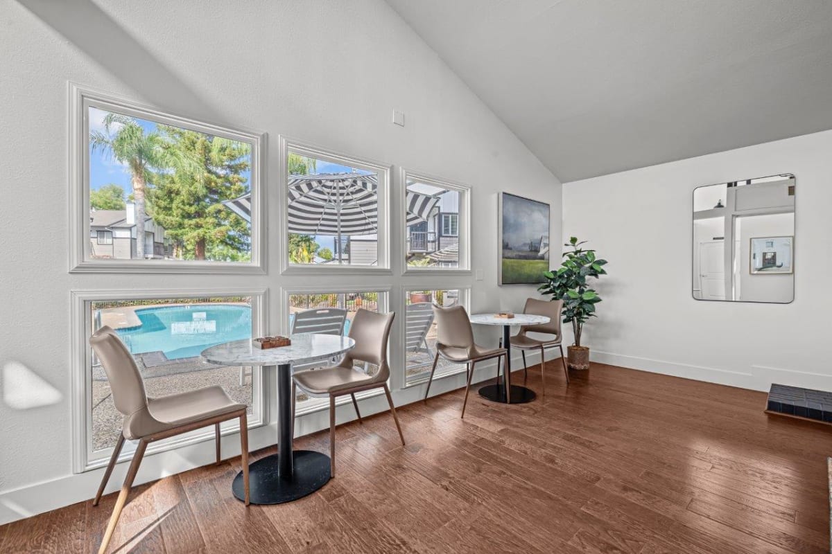 Photos of Units and Community Amenities in Fair Oaks, CA. | Hazel Ranch