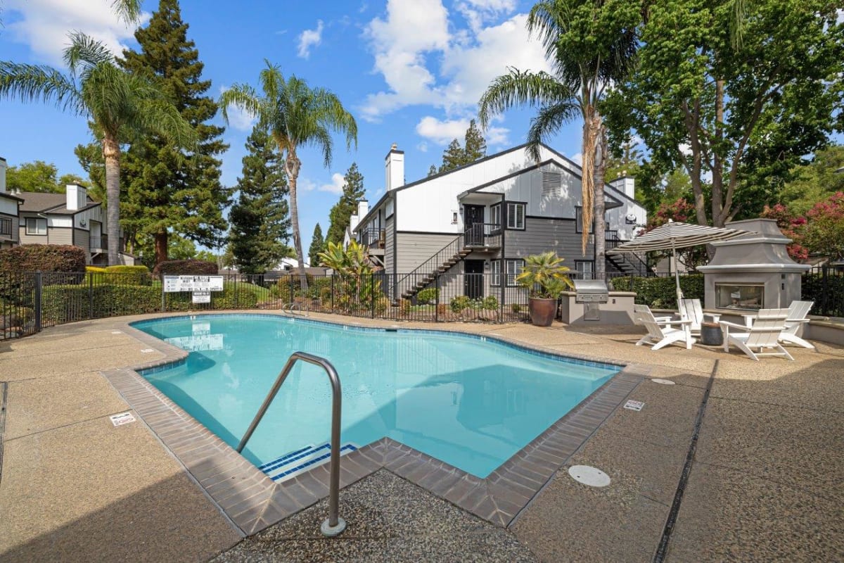 Photos of Units and Community Amenities in Fair Oaks, CA. | Hazel Ranch