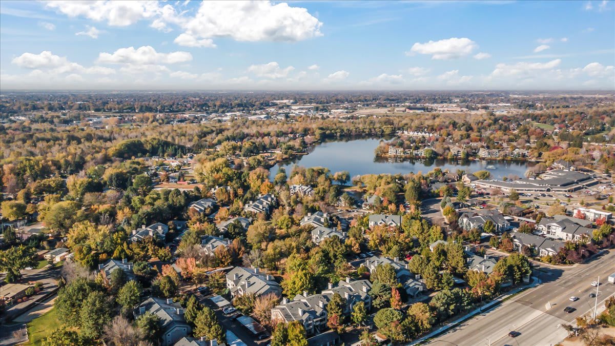 Apartments for Rent in Boise | Edgewater Apartments Boise