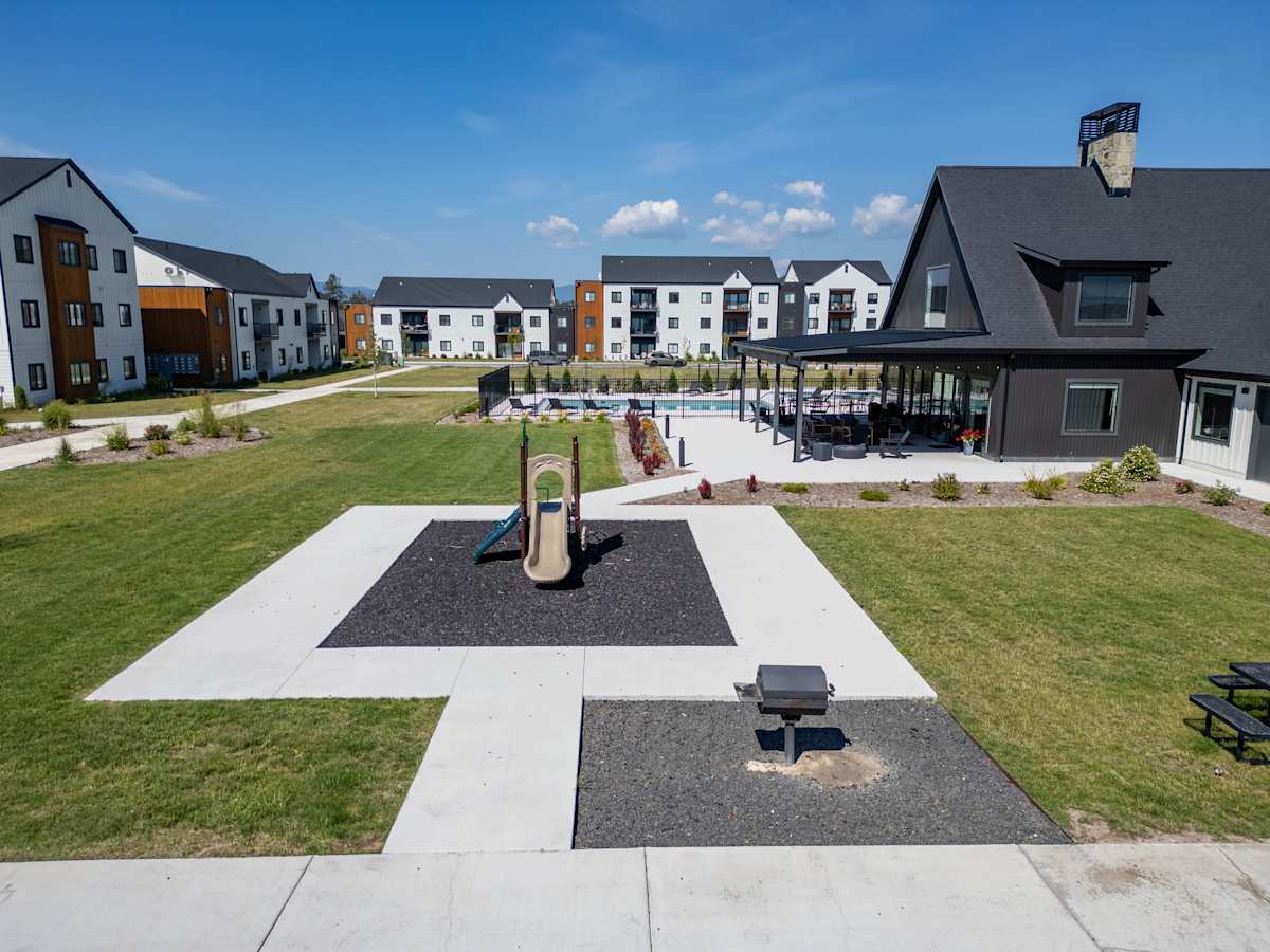 Apartments For Rent in Kalispell | Silverbrook Apartments