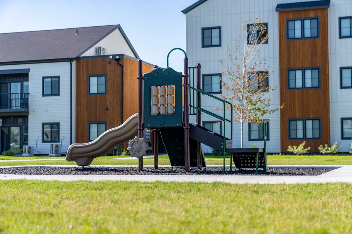 Apartments For Rent in Kalispell | Silverbrook Apartments