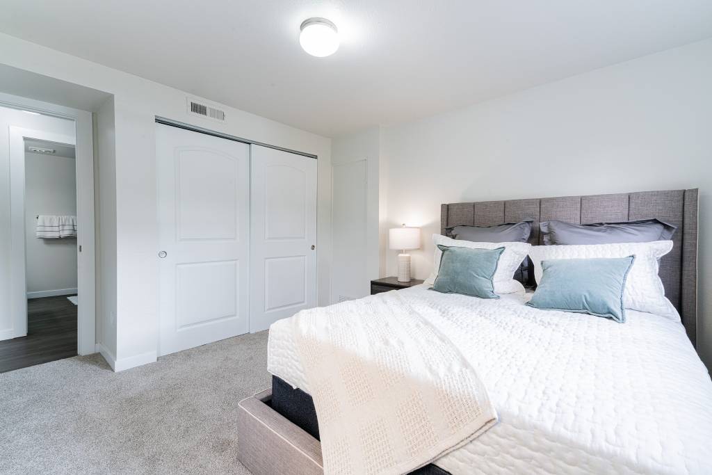 Apartments for Rent in Boise | Edgewater Apartments Boise