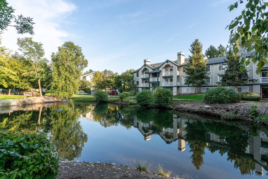 Apartments for Rent in Boise | Edgewater Apartments Boise