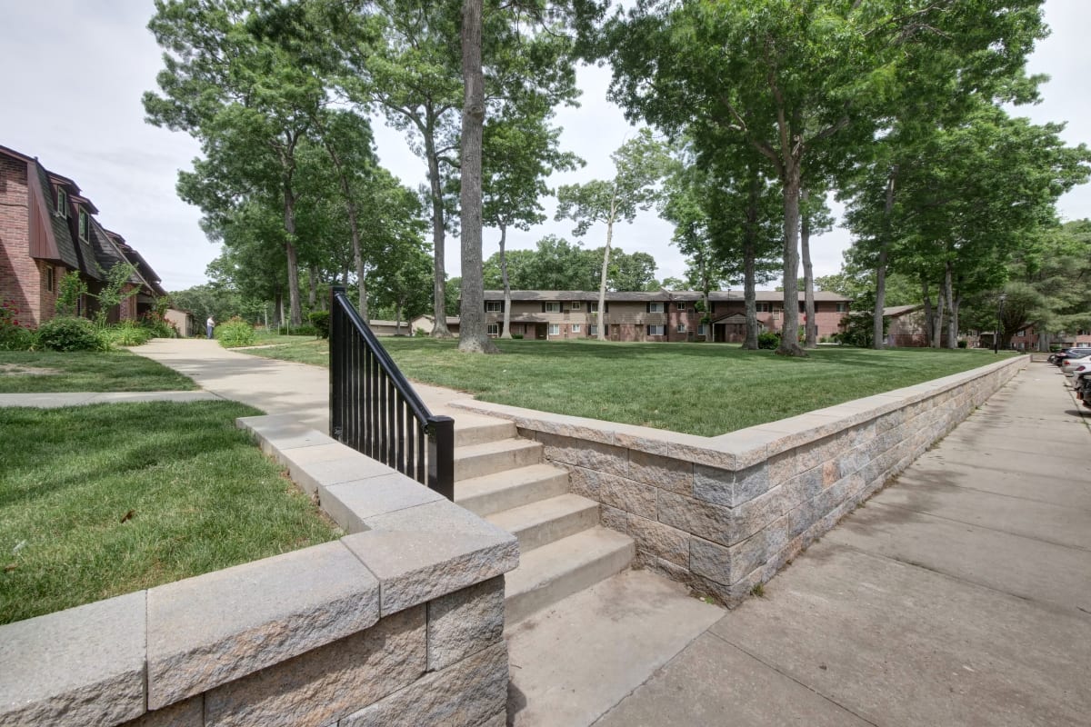 Apartments for Rent in Coram| Oakview Apartments