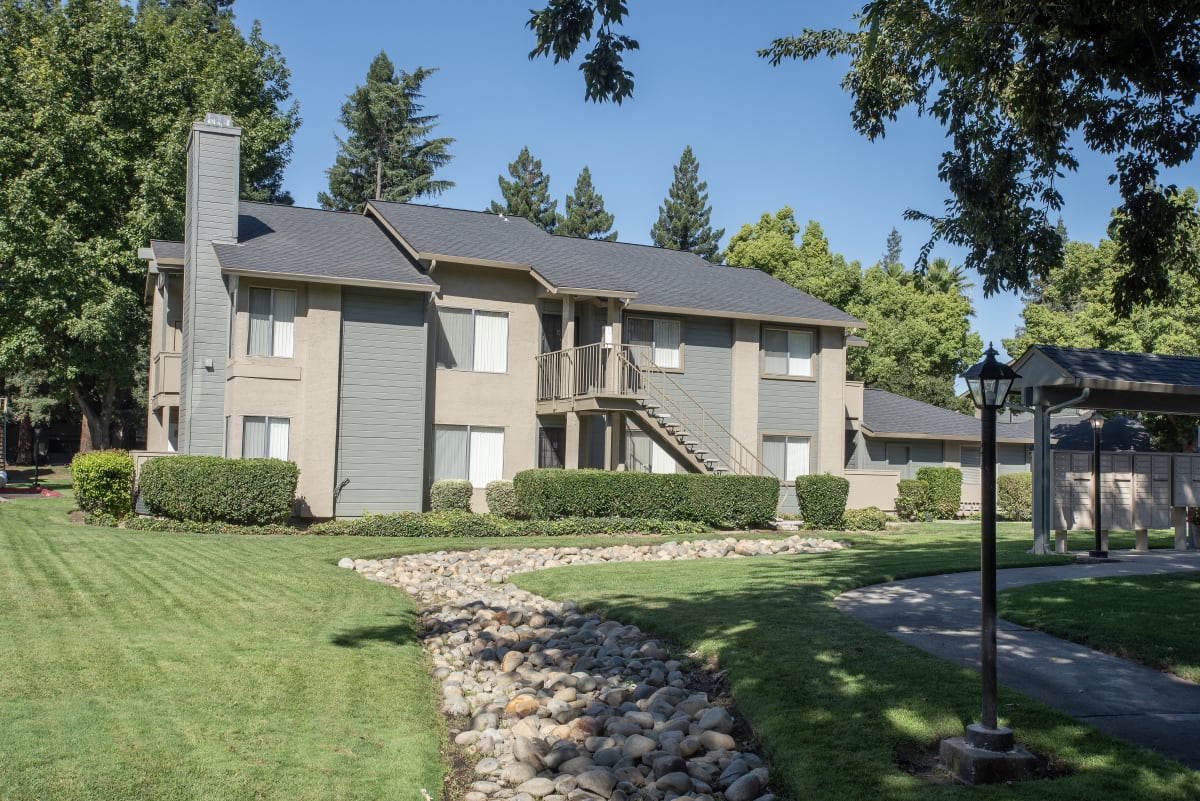 Apartments for Rent in Natomas | Delta Pointe Apartments