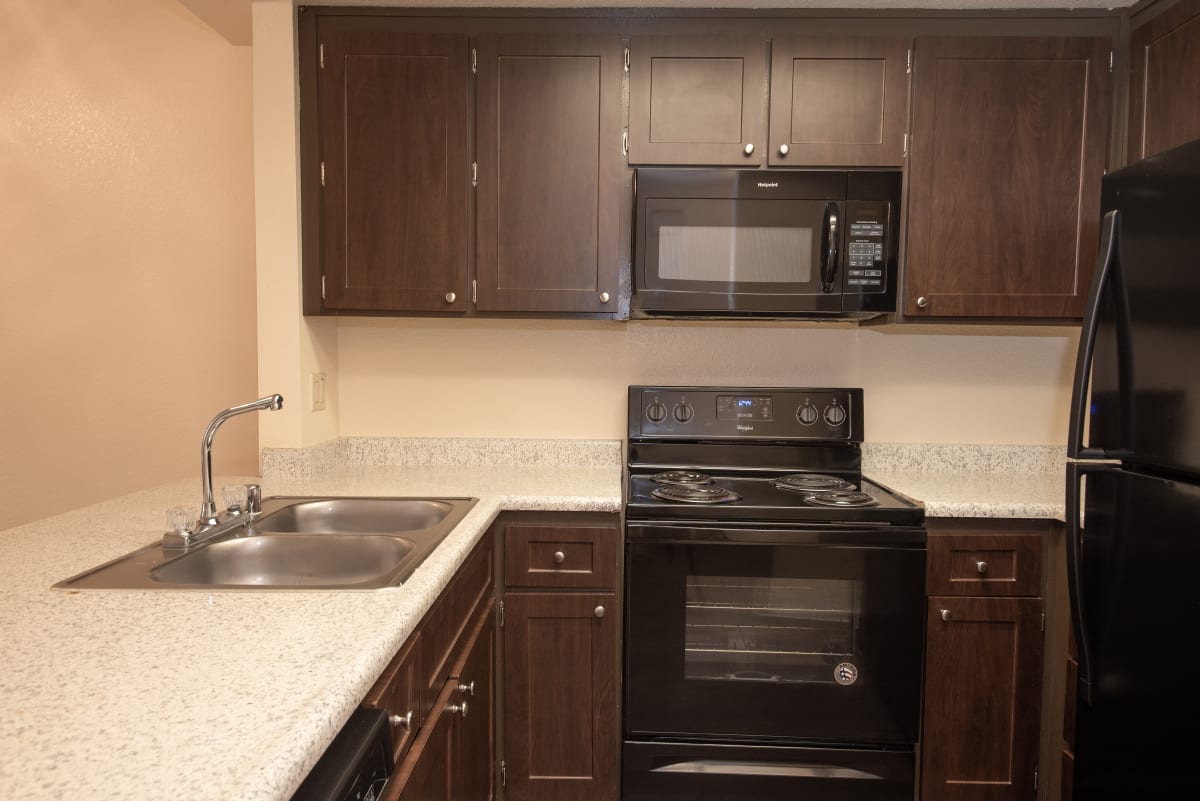 Apartments for Rent in Natomas | Delta Pointe Apartments