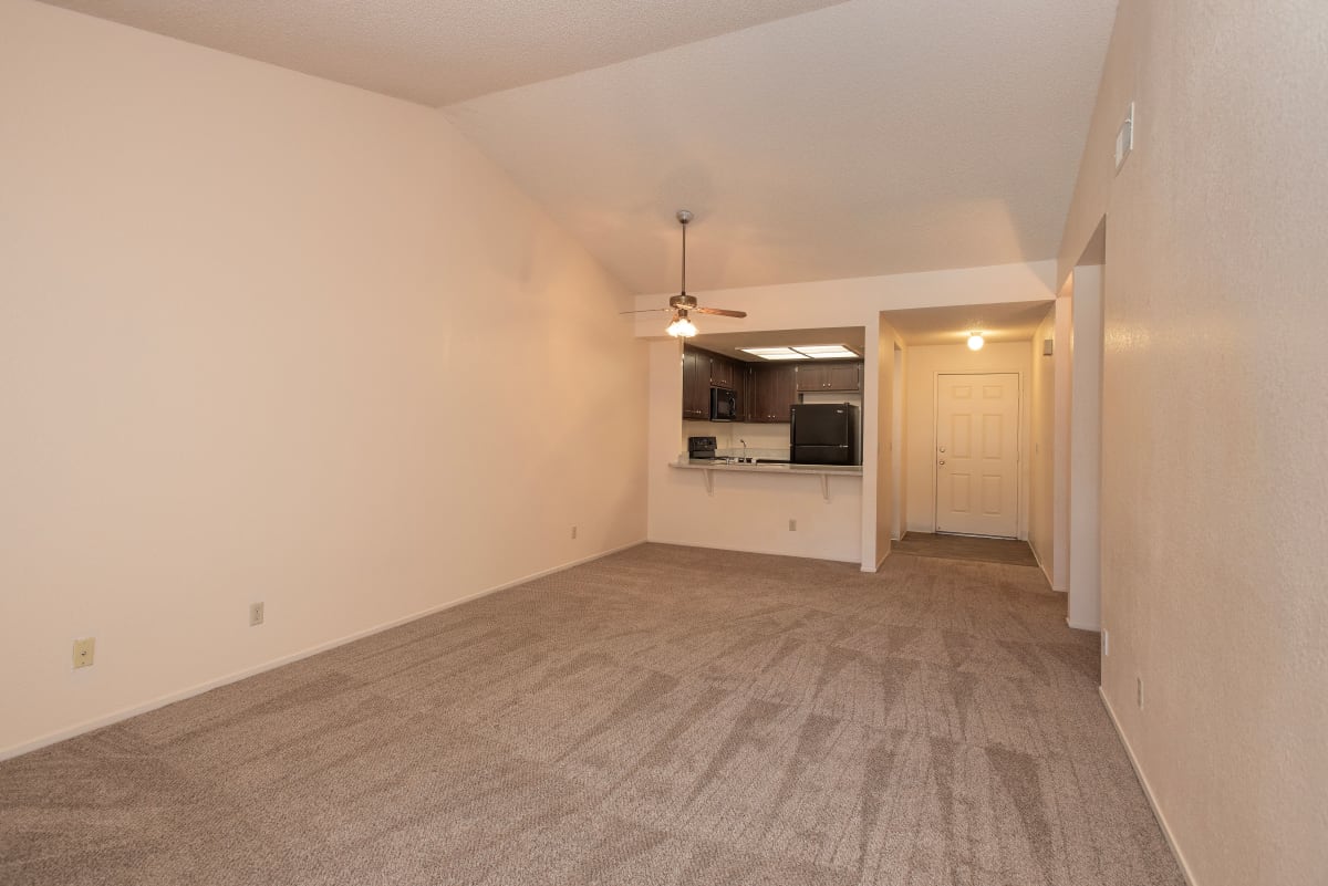Apartments for Rent in Natomas | Delta Pointe Apartments