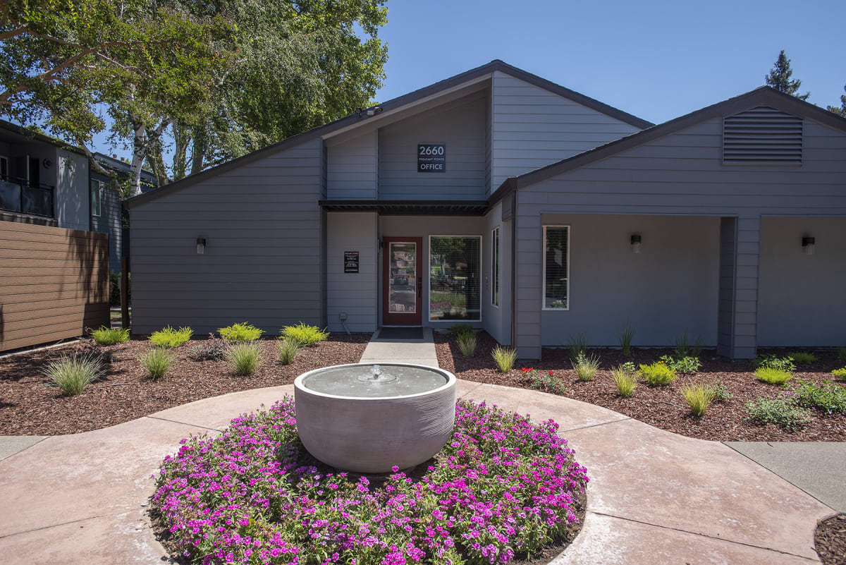 Photos of Pheasant Pointe Apartments in Sacramento, CA