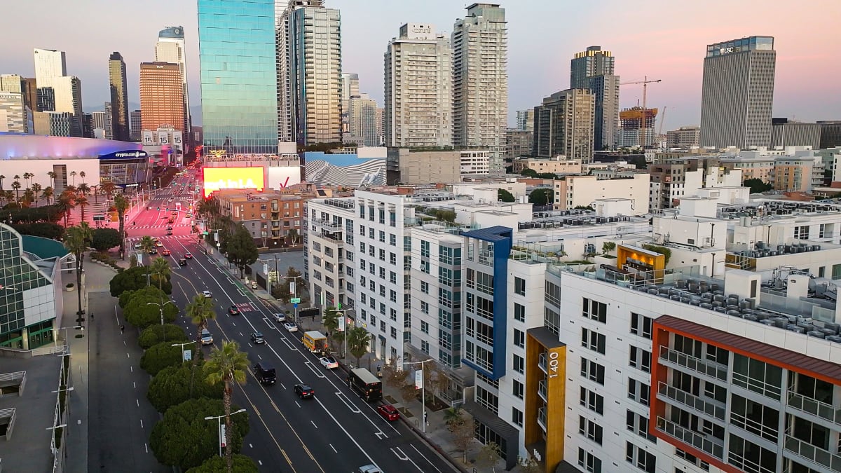 Photos and Video of 1400 FIG Apartments in Los Angeles, CA