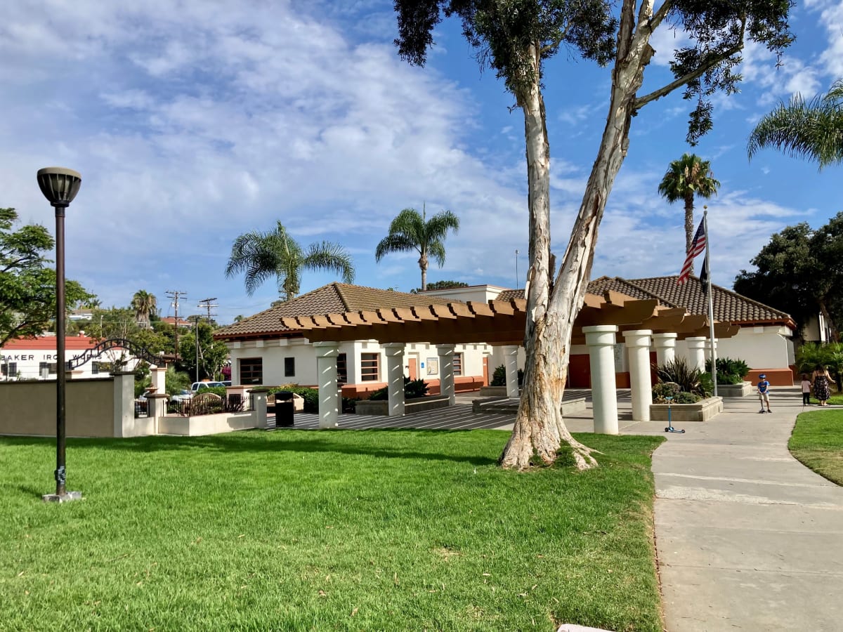 Photos and Video of Solana Park Apartments in Solana Beach, CA