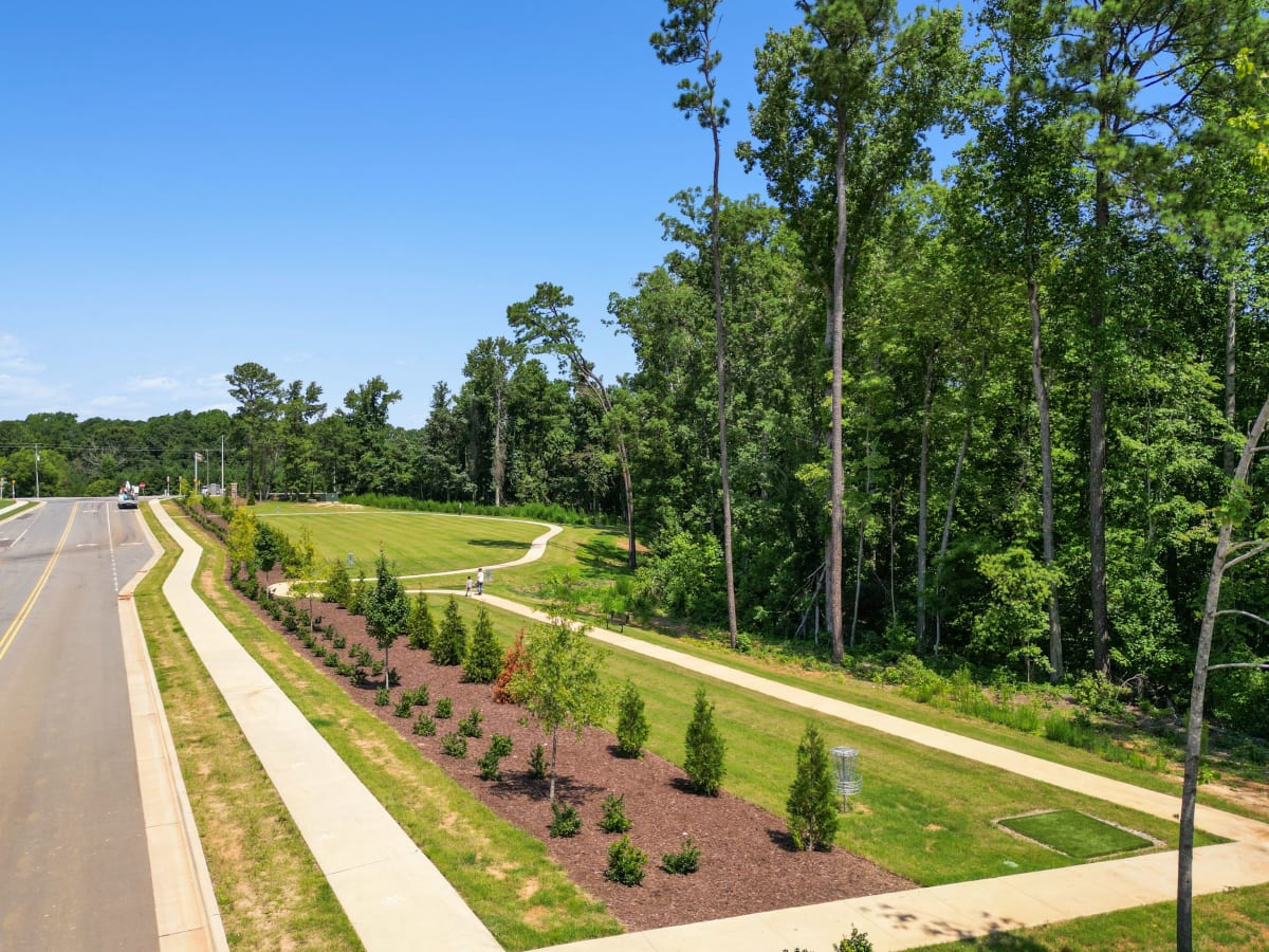 View Photos and Video of Comet Garner | Apartments in Raleigh, NC
