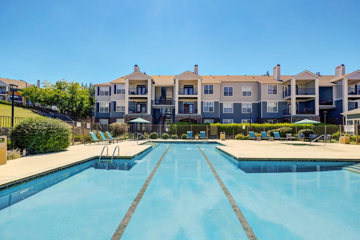 Photos Emmersyn at Lone Tree apartments in Lone Tree, CO near Denver