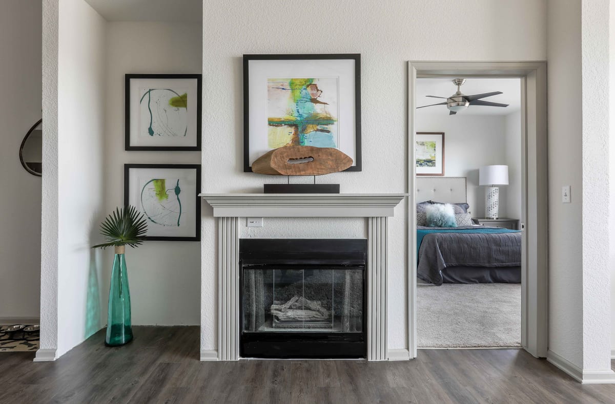 Photos Emmersyn at Lone Tree apartments in Lone Tree, CO near Denver