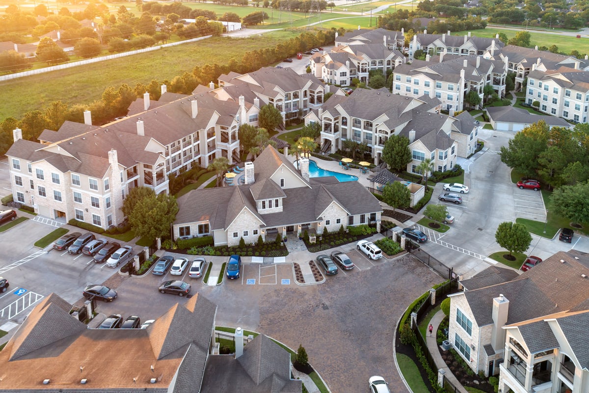 Photos The Retreat at Cinco Ranch apartments in Katy, TX near Houston