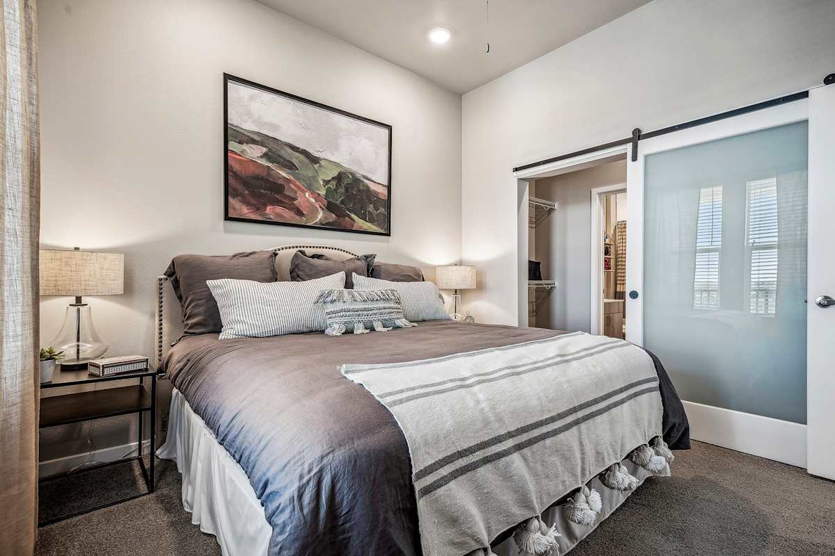 Photos Rise at 2534 apartments in Johnstown, CO near Loveland