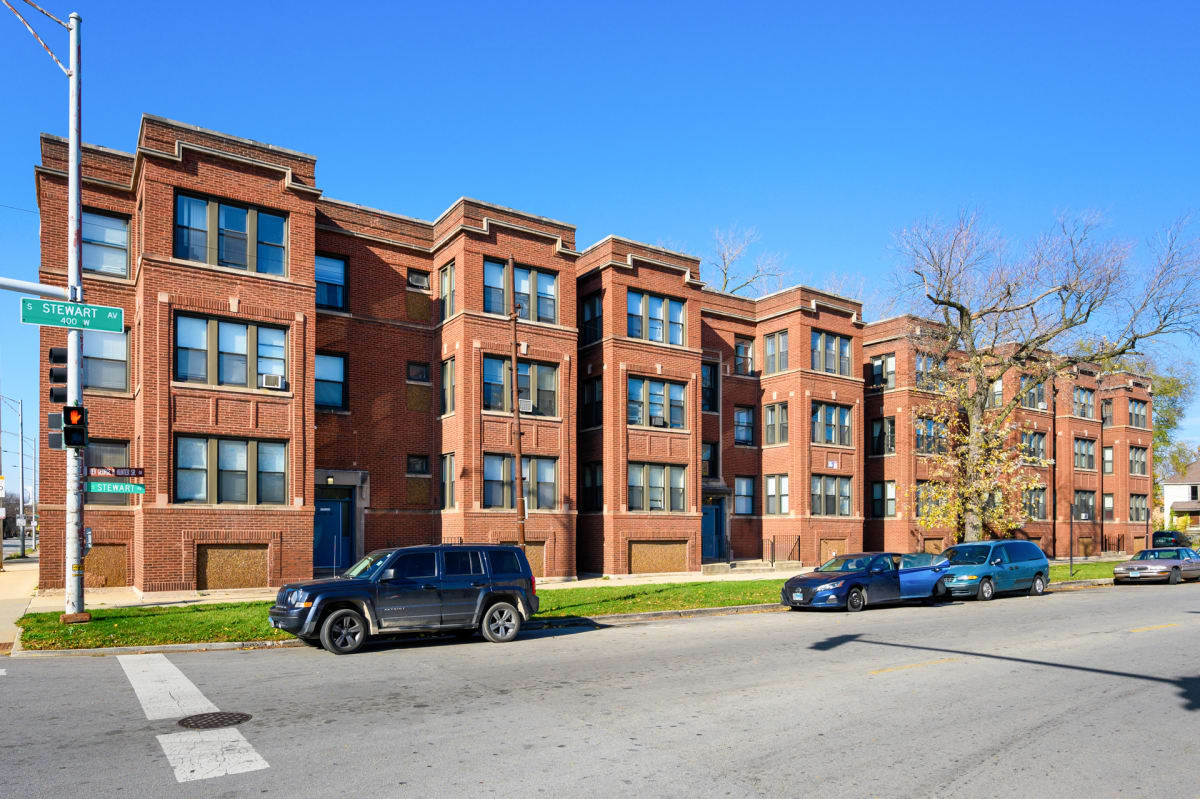 Five T Management, Inc. | Apartments in Chicago, IL | RENTCafe
