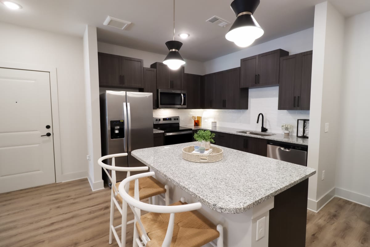 Apartments for Rent in McDonough, GA | The Crest at Southpoint