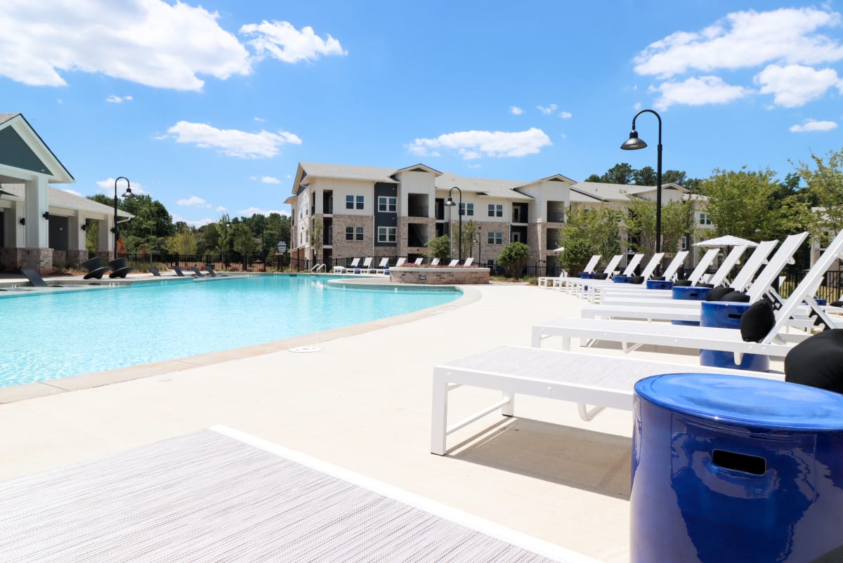 Apartments for Rent in McDonough, GA | The Crest at Southpoint