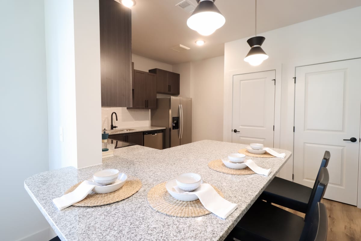 Apartments for Rent in McDonough, GA | The Crest at Southpoint