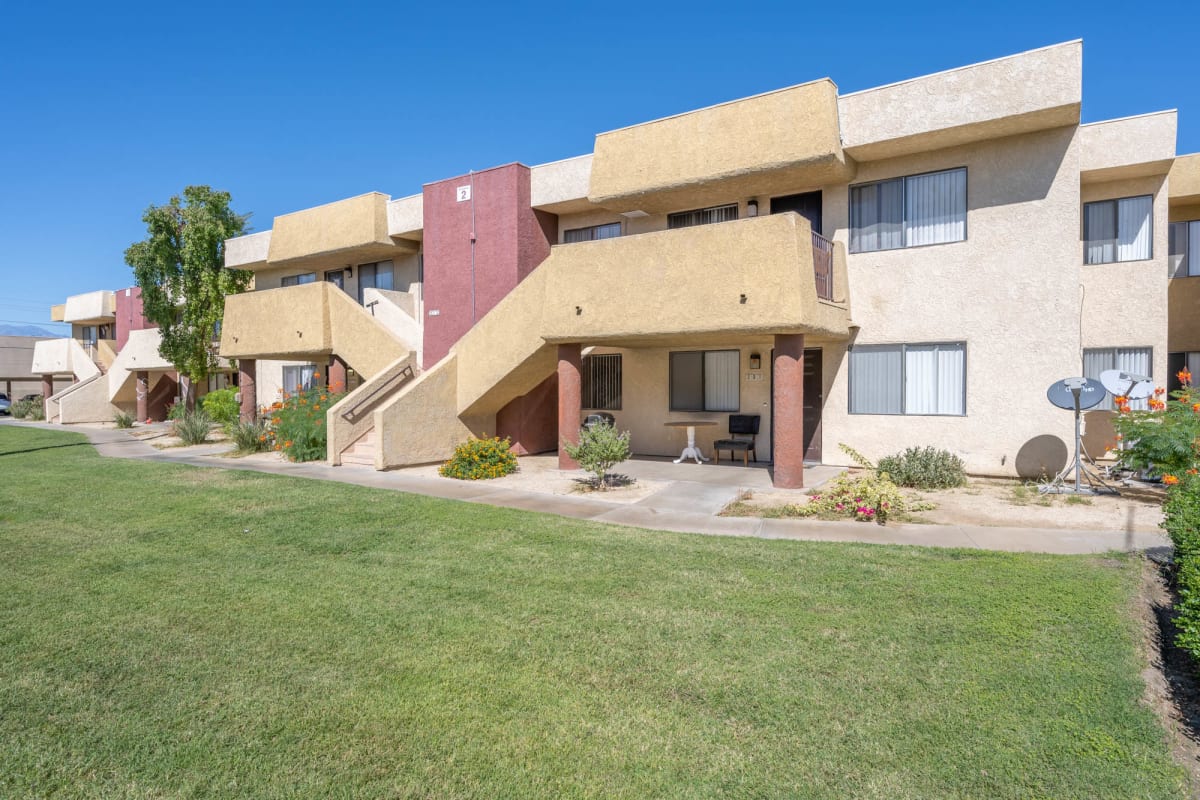 Photos and Video of Monte Azul Apartments in Indio, CA