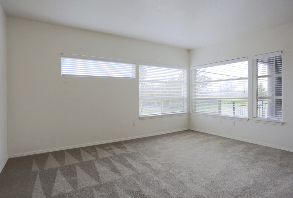 Photos and Video of Sienna Lofts in Gresham, OR