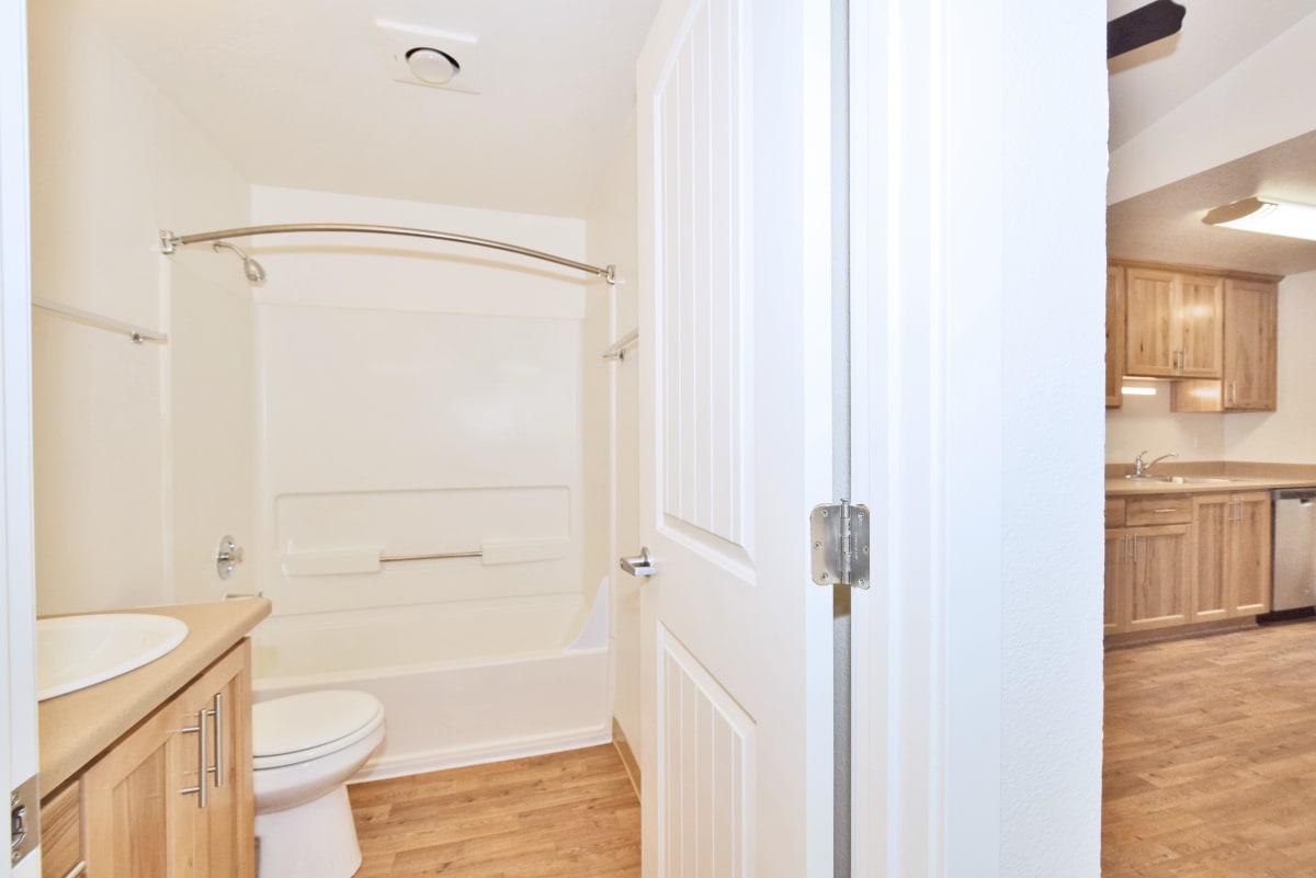 Photos and Video of Squires Court in Clackamas, OR