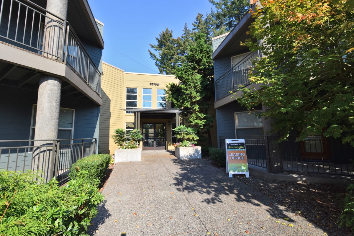 Photos and Video of Sienna Lofts in Gresham, OR