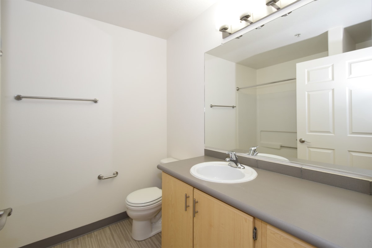 Photos and Video of Sienna Lofts in Gresham, OR