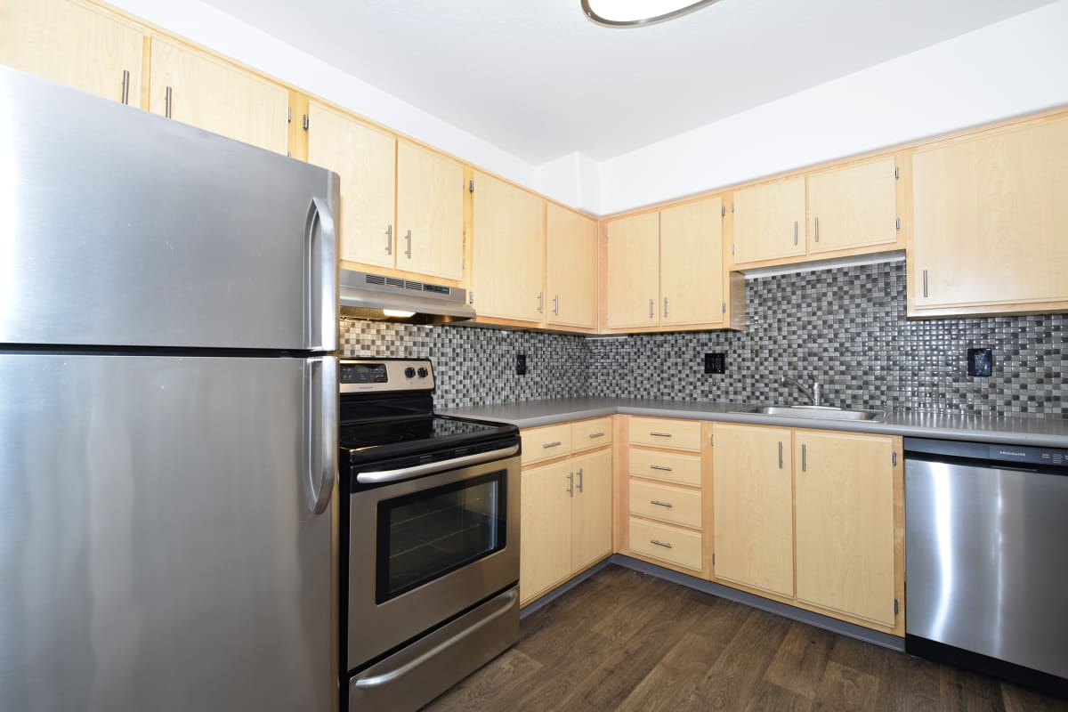 Photos and Video of Sienna Lofts in Gresham, OR