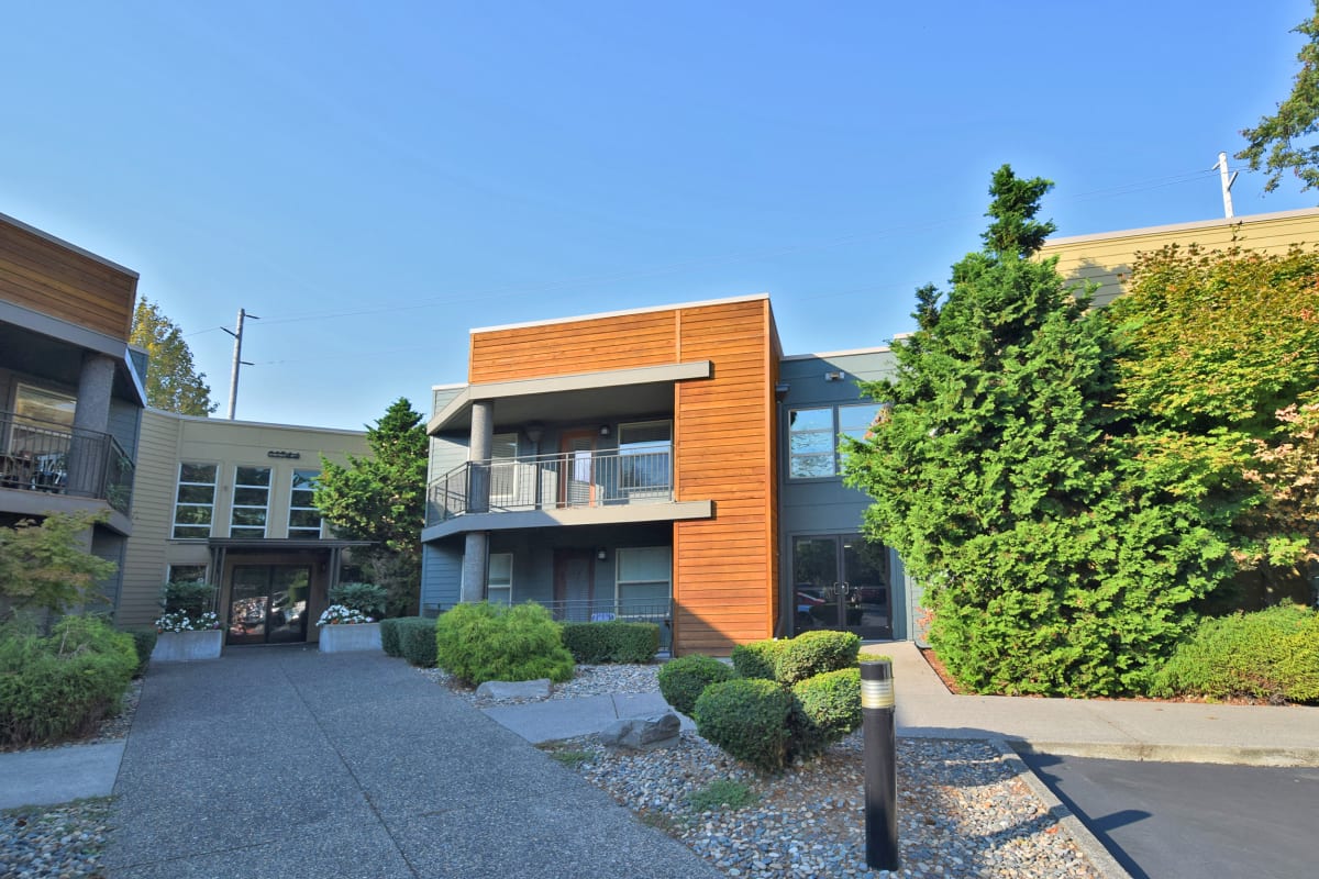 Photos and Video of Sienna Lofts in Gresham, OR