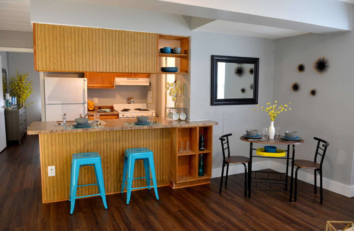 Meridian Towers | Apartments in Indianapolis, IN | RENTCafe