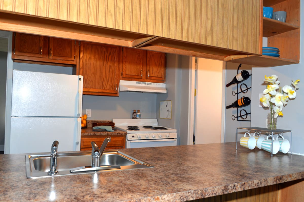 Meridian Towers | Apartments in Indianapolis, IN | RENTCafe