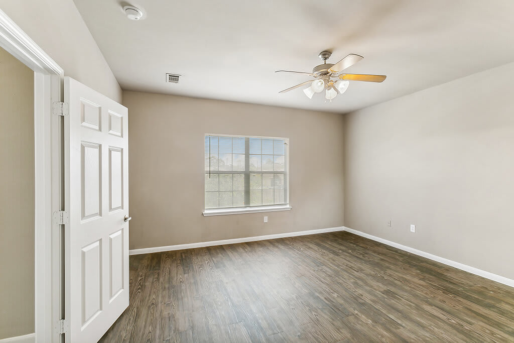 Sterling Green Village and Sheldon Ranch Affordable Apartments | Single ...