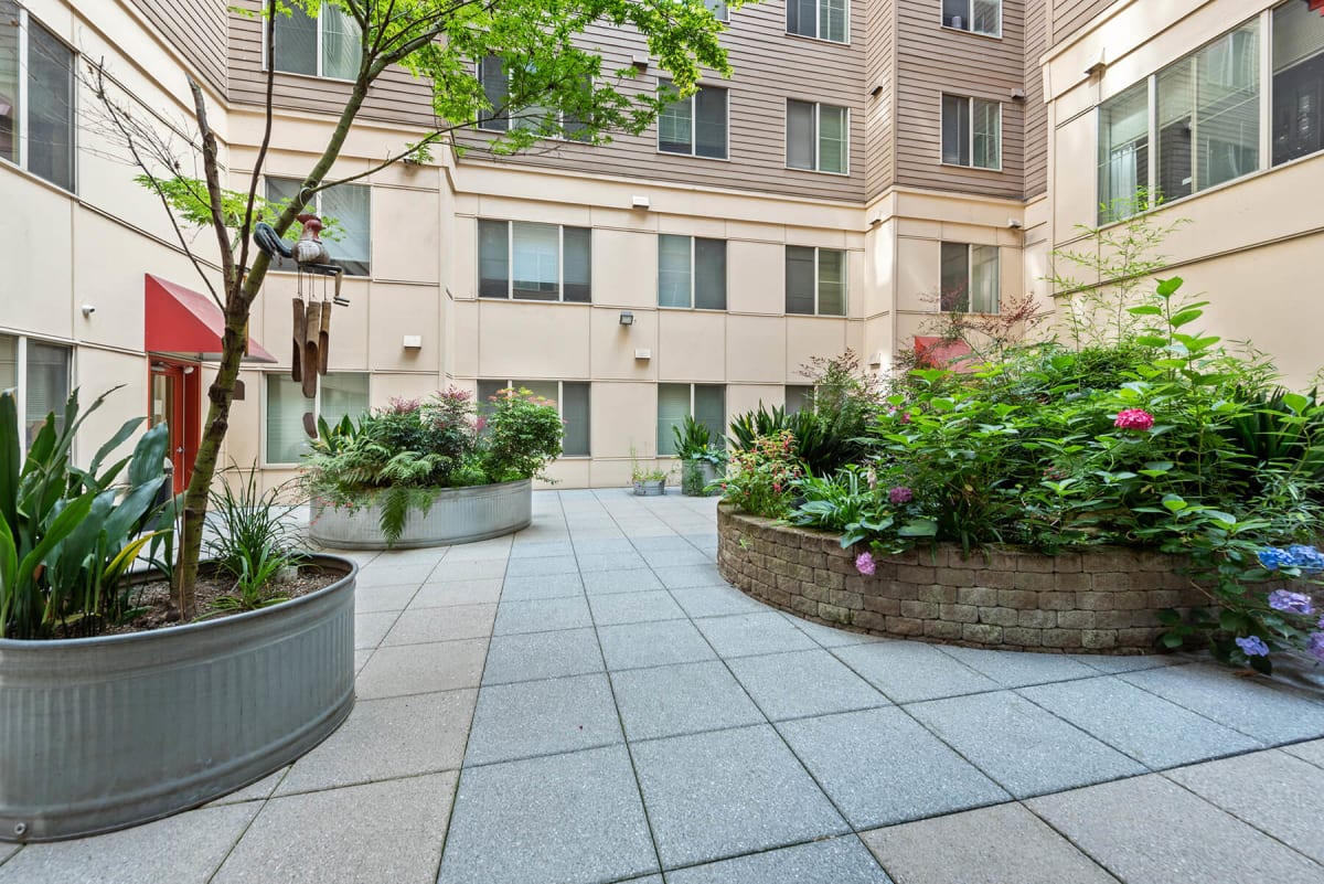 Washington Terrace Senior Apartments | Seattle Apartments for Rent