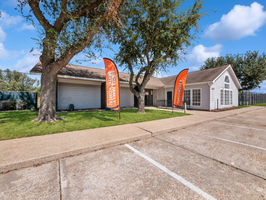 Sterling Green Village and Sheldon Ranch Affordable Apartments | Single ...