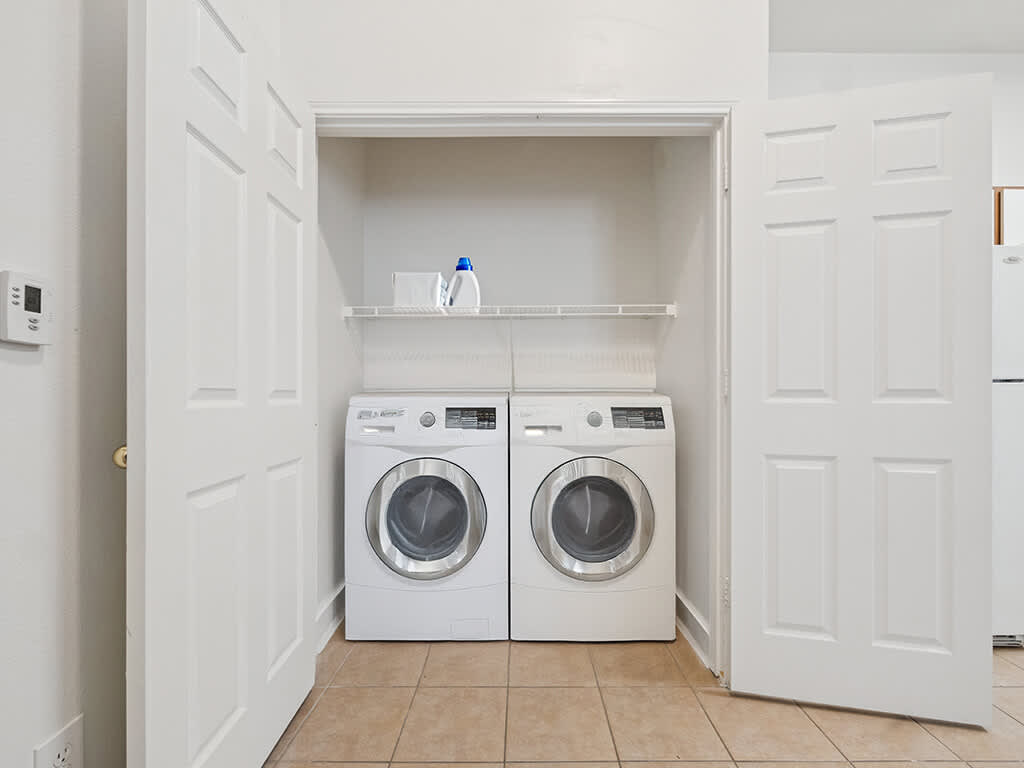 Photos of Fallbrook Ranch Apartments | Affordable Living in Houston TX