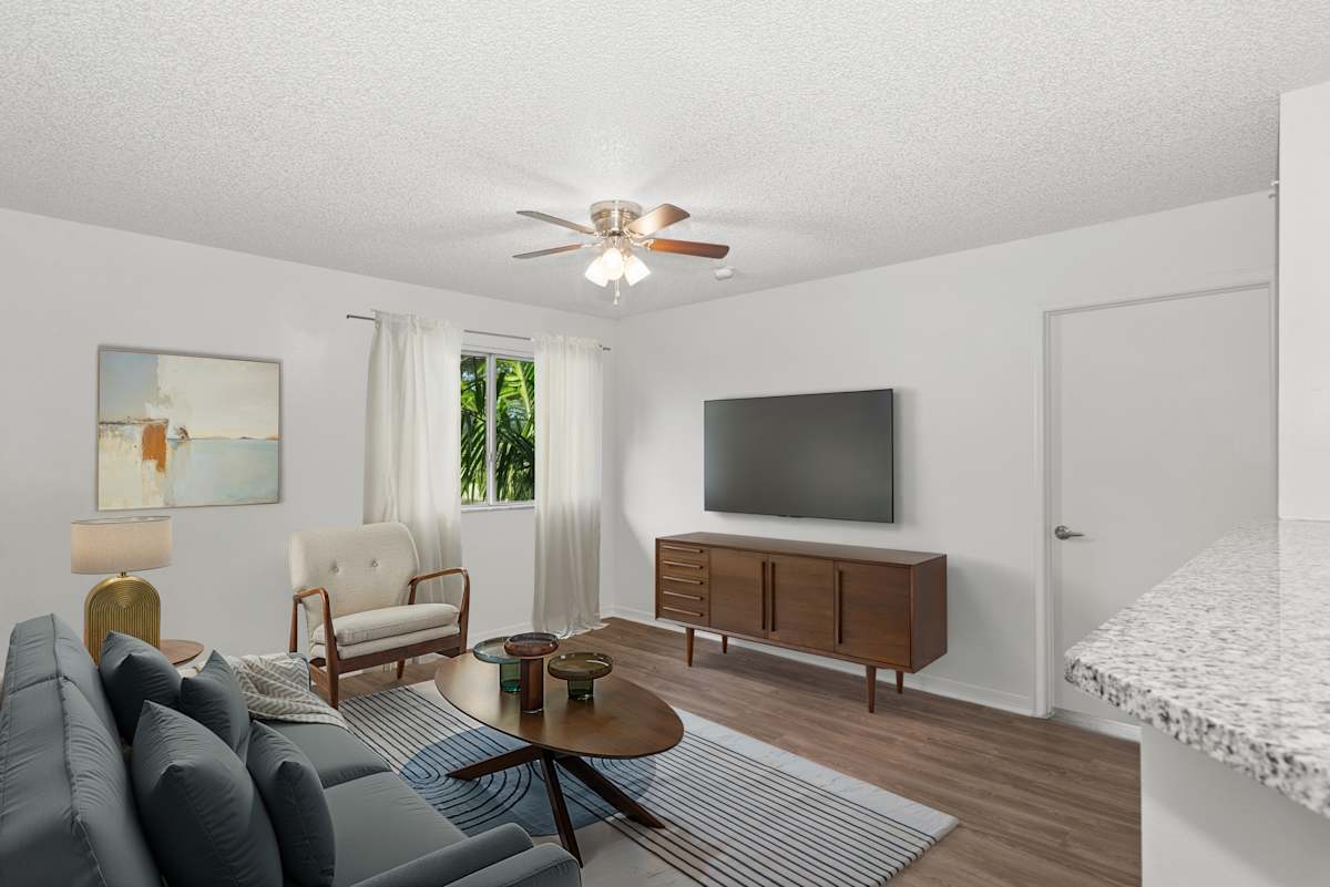 Photos and Video of Running Brook Apartments in Miami, FL