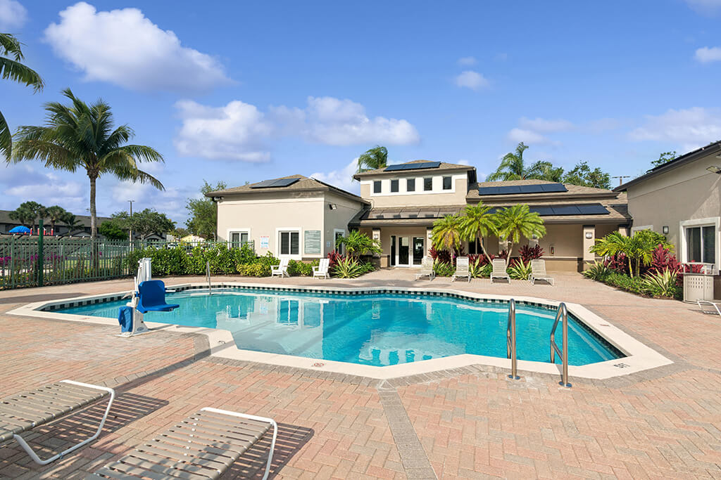 Photos and Video of Running Brook Apartments in Miami, FL