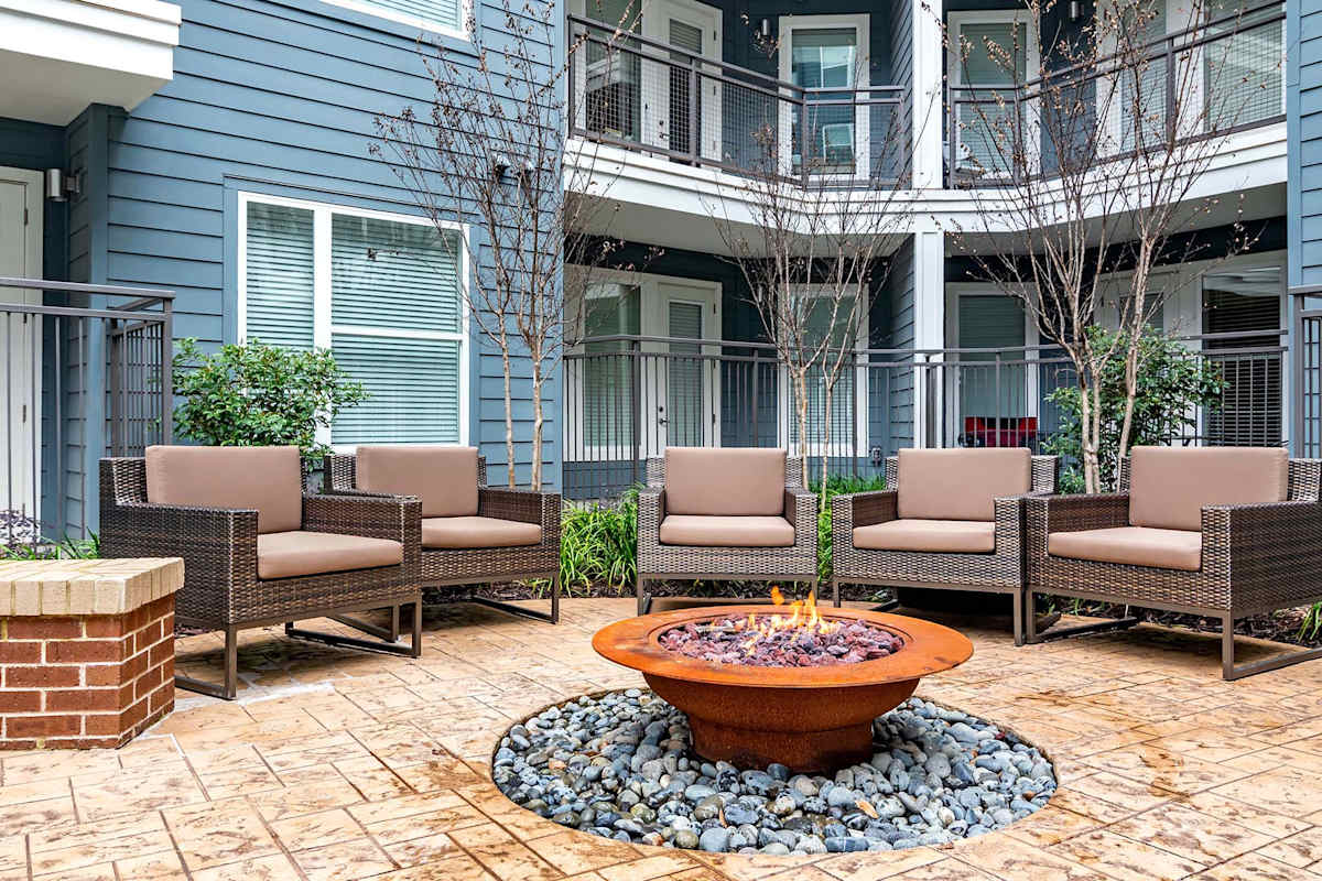 Willis Avondale Estates Apartments | Apartments in Decatur, GA | RENTCafe