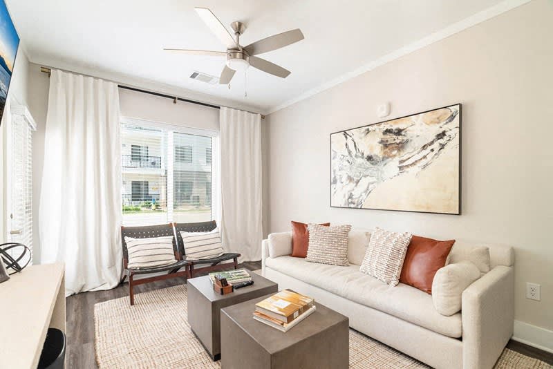 Photos and Video of Main Street Lofts | Luxury Apartments in Oak Ridge, TN