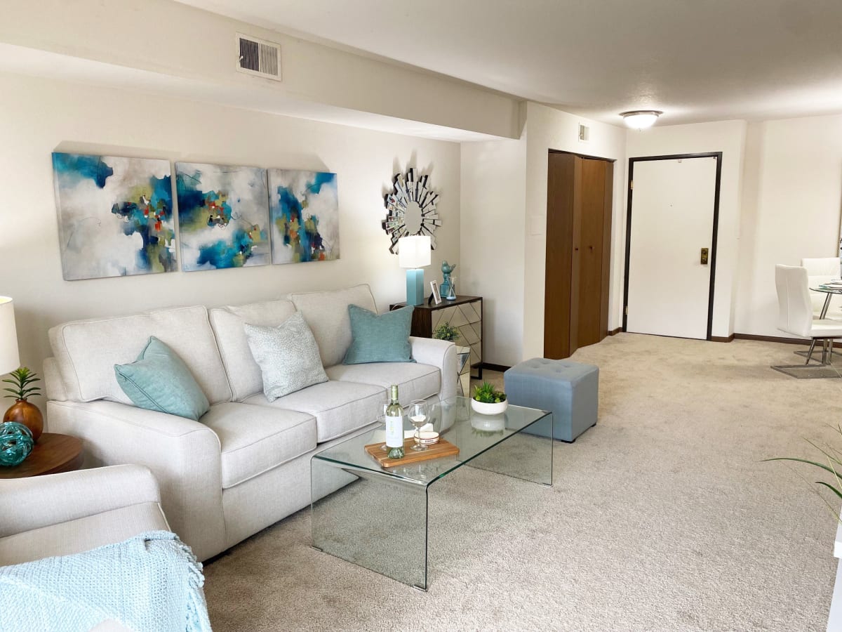 Kalamazoo, MI Apartments for Rent | Winchell Way Apartments